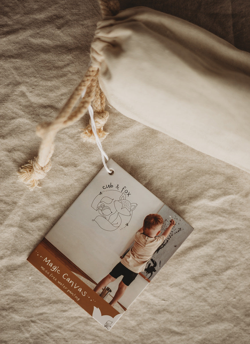 Magic Canvas® – Cub & Fox